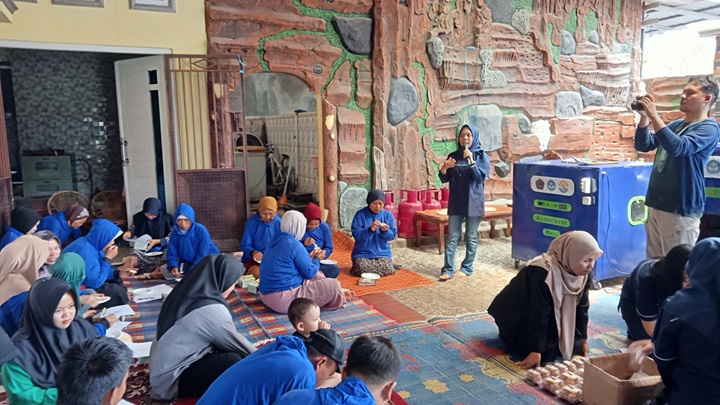 Kolaborasi Tim PKM Dosen Prodi TPTU dan Prodi BPAT AKREL Sukses Gelar ...